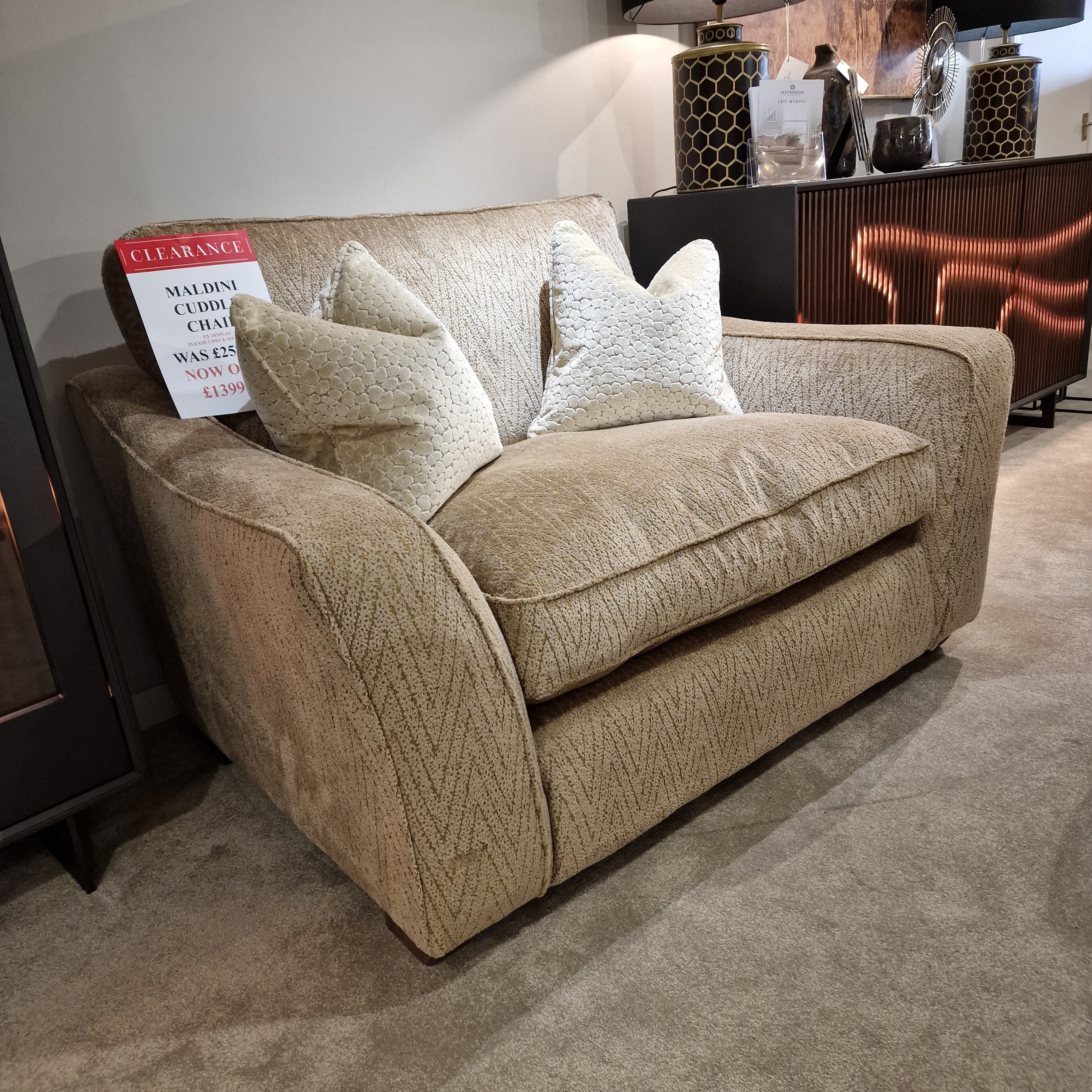 Madini Cuddle Chair | Clearance – Stevensons Home